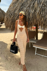 Look praia: 5 inspirações para arrasar além da areia - e-Trends ...